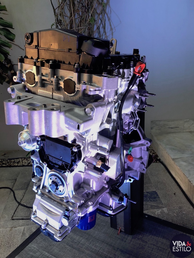 Peugeot lanza su Motor PureTech y el medio ambiente sonríe - Vida y Estilo