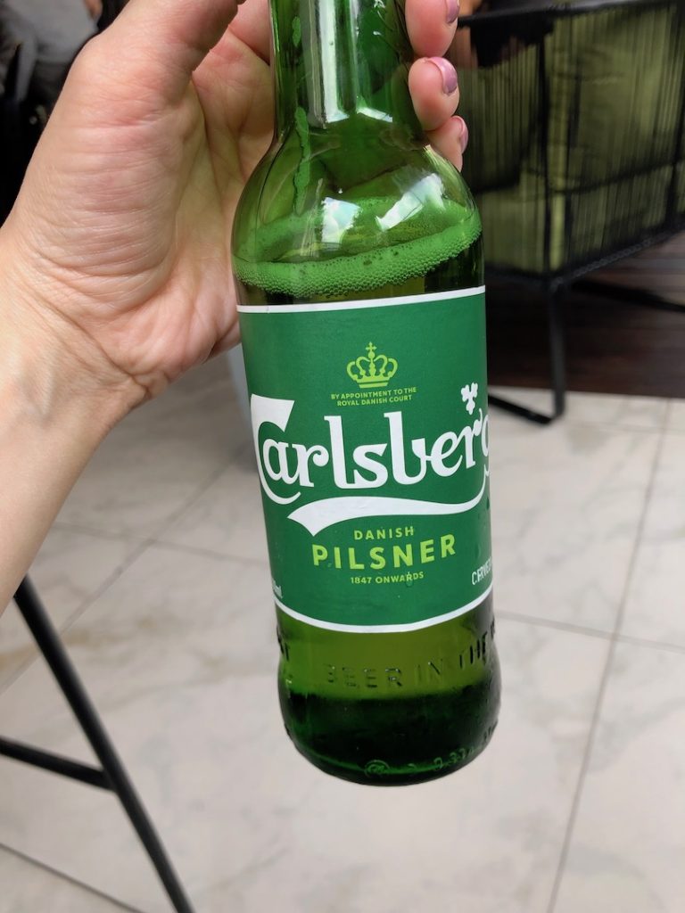 Se presenta la cerveza icónica Carlsberg y el nuevo sistema ...